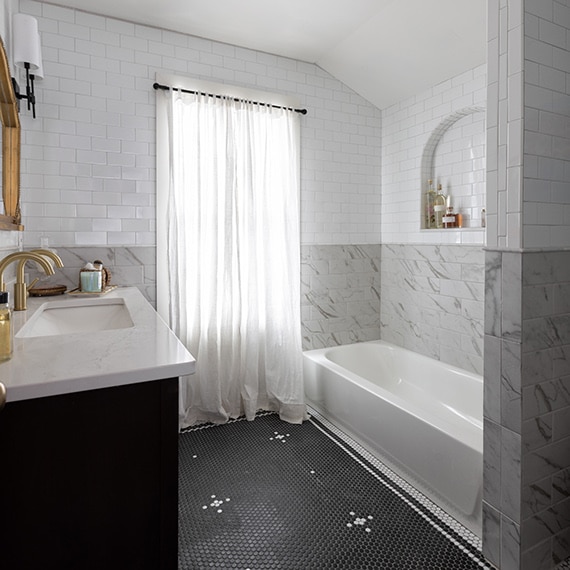 ONE Quartz - Marble Look - Liberty Gold
