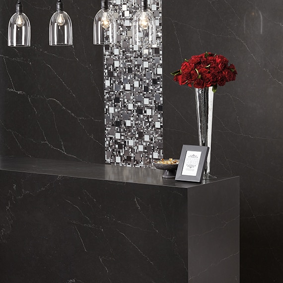 ONE Quartz - Marble Look - Broadway Black