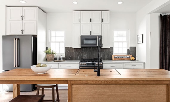 Good Bones: Budget-Busting Basic Bombshell | Daltile